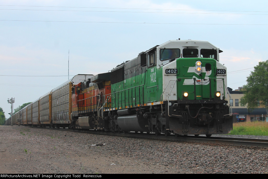 BNSF 1402